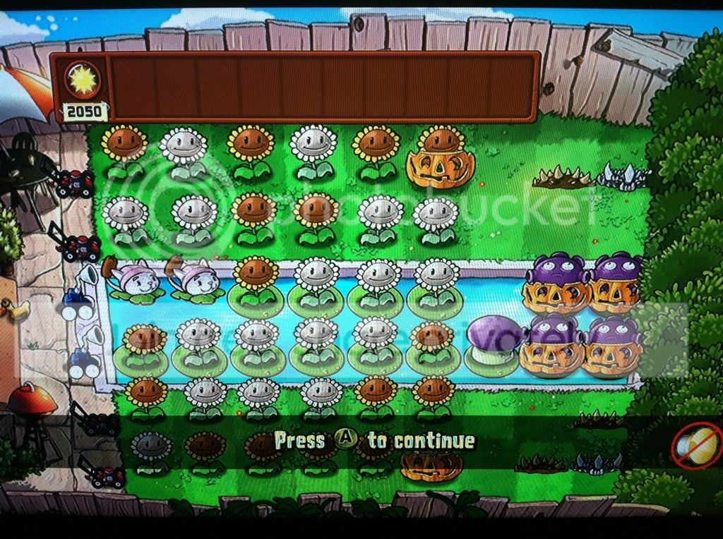 Conquista Alive and Planting em Plants vs. Zombies - PS3