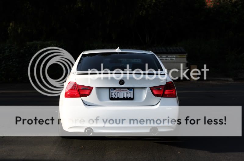 FS: AW E90 LCI OEM Trunk