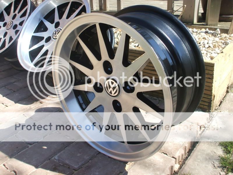 Old skool wide 14" refurbed rims, + a couple of ot | Retro Rides