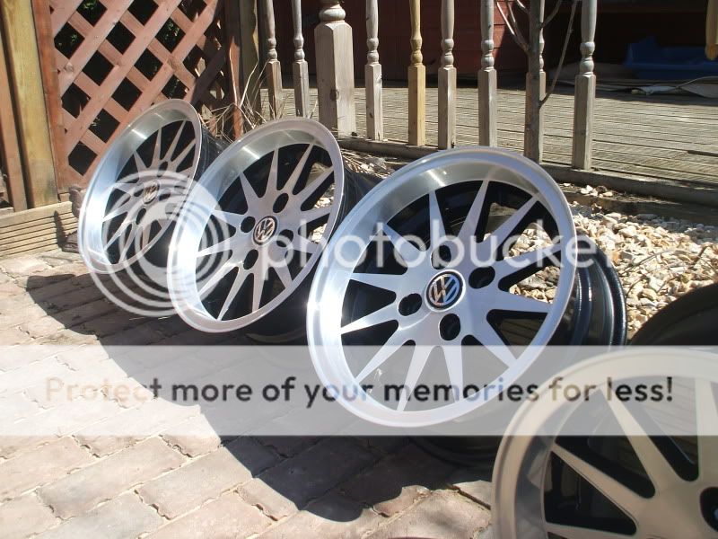 Old skool wide 14" refurbed rims, + a couple of ot | Retro Rides