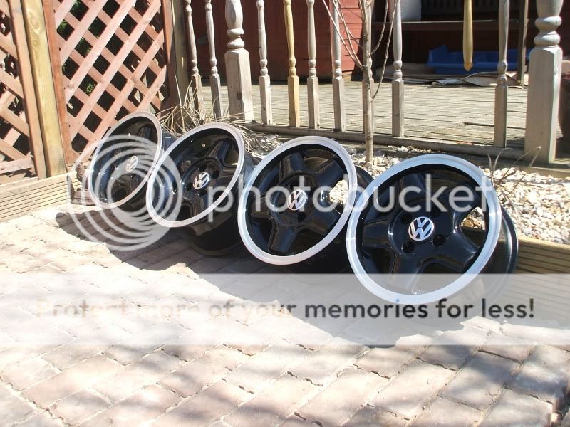 Old skool wide 14" refurbed rims, + a couple of ot | Retro Rides