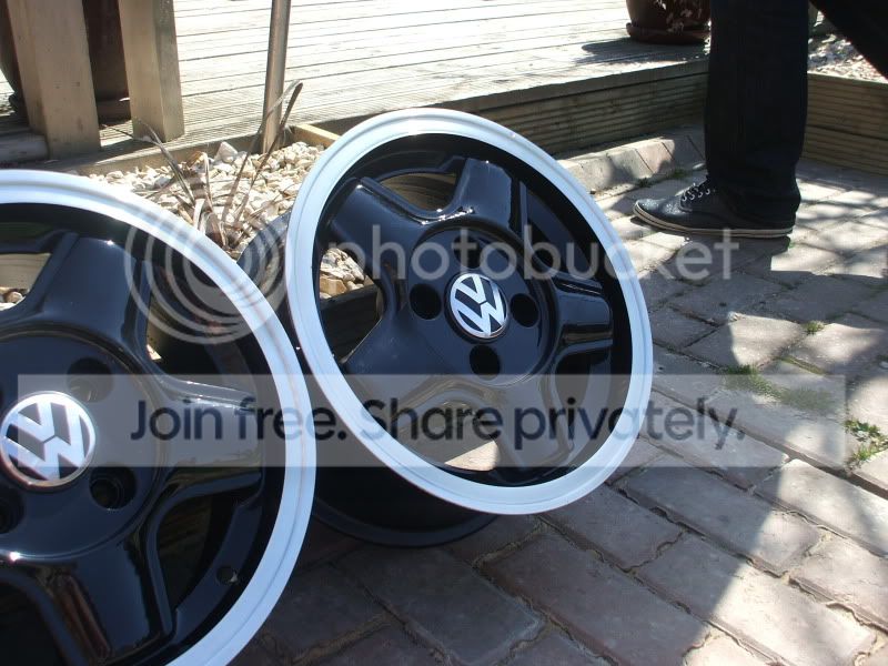 Old skool wide 14" refurbed rims, + a couple of ot | Retro Rides